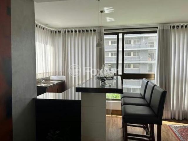 Apartamento, 3 dormitórios, 120.1 m², em Rio Branco