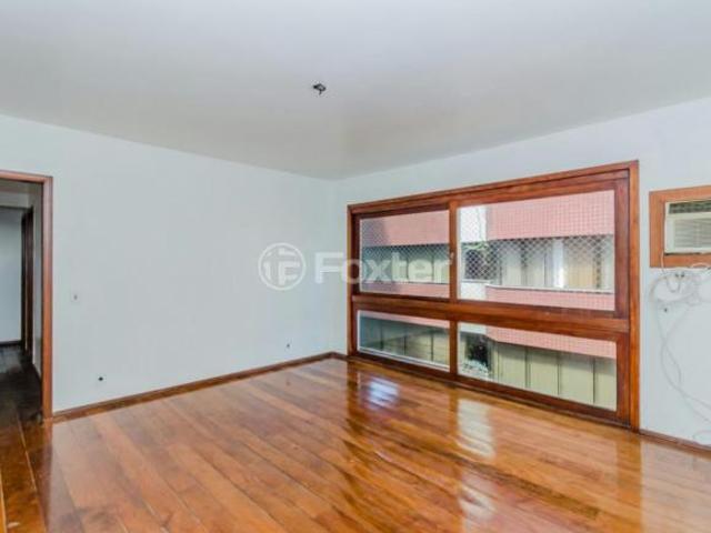 Apartamento, 3 dormitórios, 120.37 m², em Auxiliadora