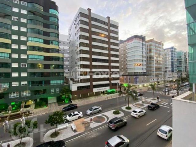 Apartamento, 3 dormitórios, 120 m², em Navegantes