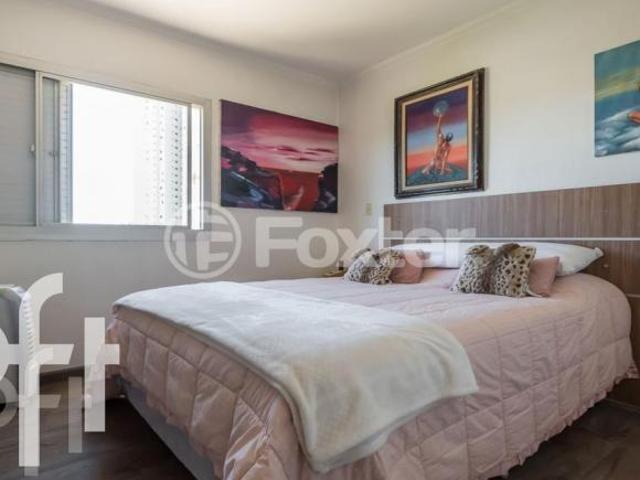 Apartamento, 3 dormitórios, 120 m², em Parque Colonial