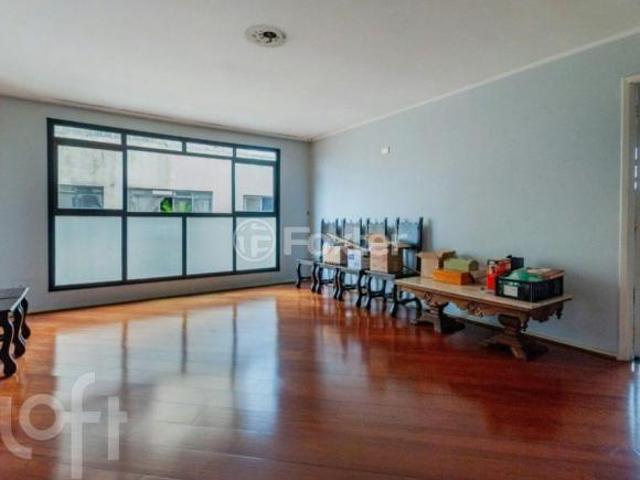 Apartamento, 3 dormitórios, 120 m², em Pinheiros