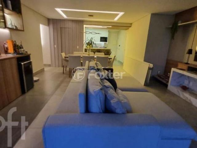 Apartamento, 3 dormitórios, 120 m², em Vila Pompéia