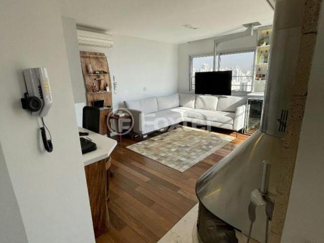 Apartamento, 3 dormitórios, 121 m², em Campo Belo