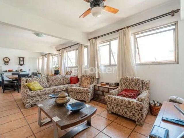 Apartamento, 3 dormitórios, 121 m², em Itaim Bibi