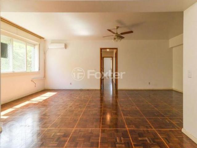 Apartamento, 3 dormitórios, 124.43 m², em Menino Deus