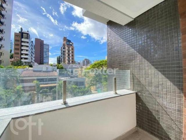 Apartamento, 3 dormitórios, 124.97 m², em Petrópolis