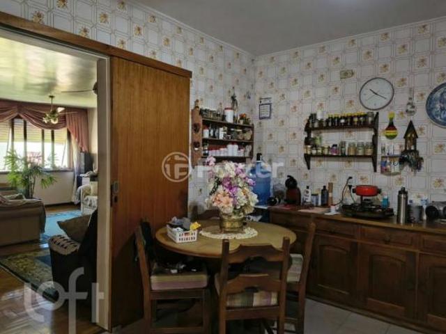 Apartamento, 3 dormitórios, 126.3 m², em Partenon
