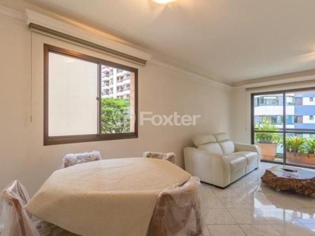 Apartamento, 3 dormitórios, 126 m², em Brooklin Novo
