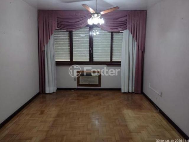 Apartamento, 3 dormitórios, 126 m², em Jardim Botânico