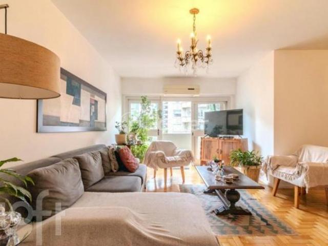 Apartamento, 3 dormitórios, 128 m², em Moinhos de Vento