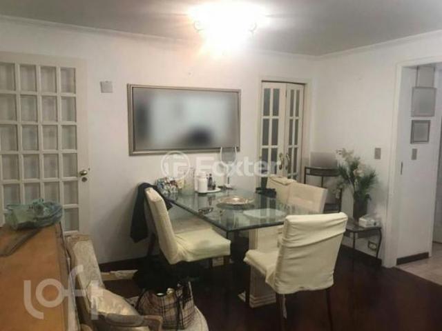 Apartamento, 3 dormitórios, 128 m², em Jardim Paulista