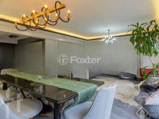 Apartamento, 3 dormitórios, 129.57 m², em Santana