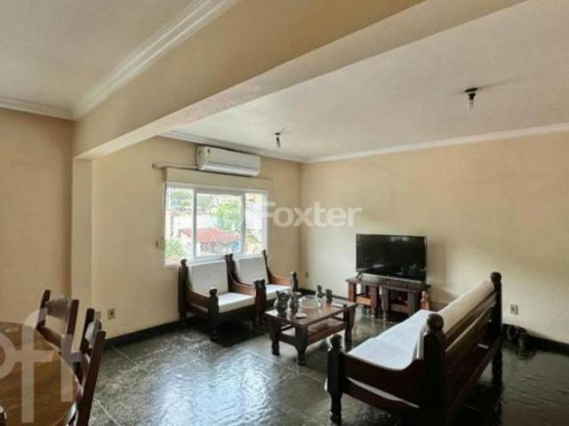 Apartamento, 3 dormitórios, 129.6 m², em Operário