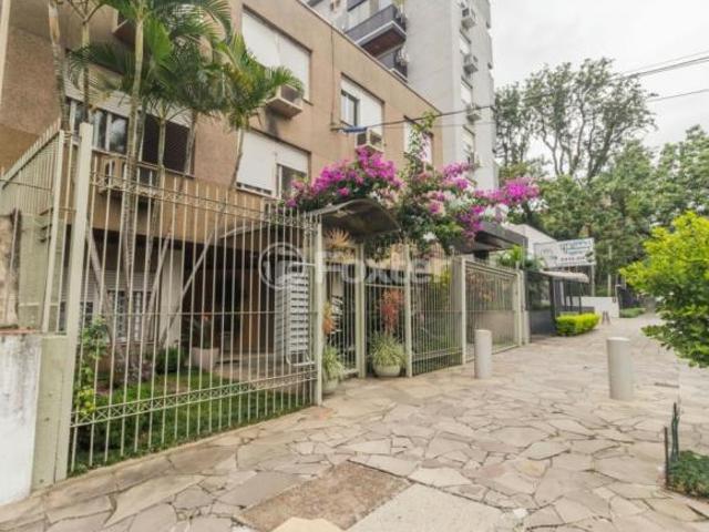 Apartamento, 3 dormitórios, 129 m², em Auxiliadora
