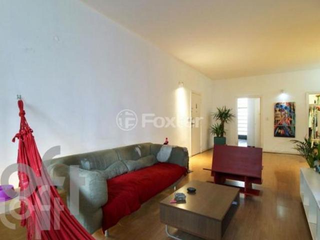Apartamento, 3 dormitórios, 129 m², em Cerqueira César