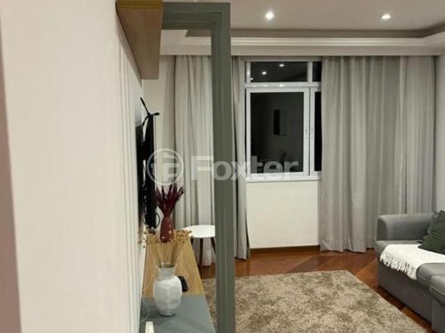 Apartamento, 3 dormitórios, 129 m², em Jardim Paulista