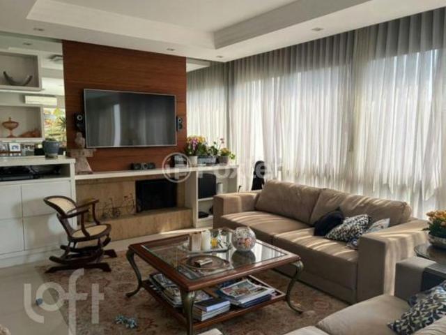 Apartamento, 3 dormitórios, 133.52 m², em Rio Branco