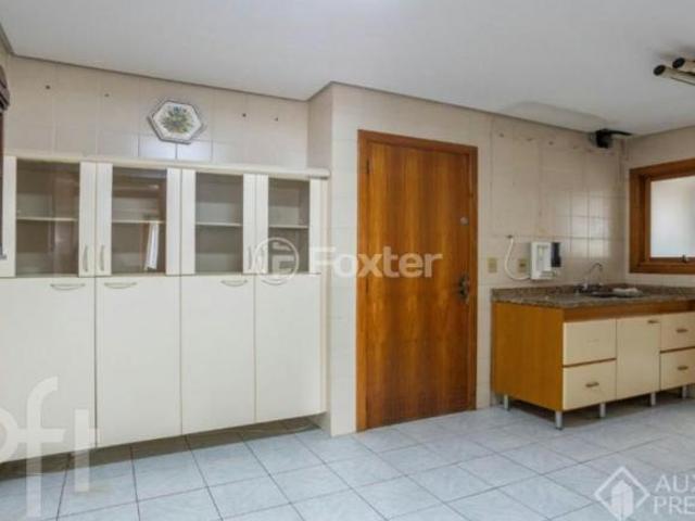 Apartamento, 3 dormitórios, 133.11 m², em Rio Branco