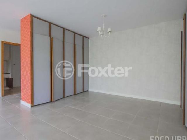 Apartamento, 3 dormitórios, 133 m², em Moinhos de Vento