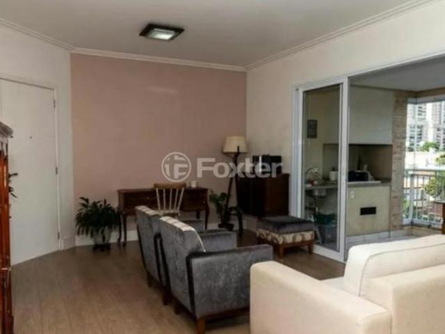 Apartamento, 3 dormitórios, 133 m², em Lapa