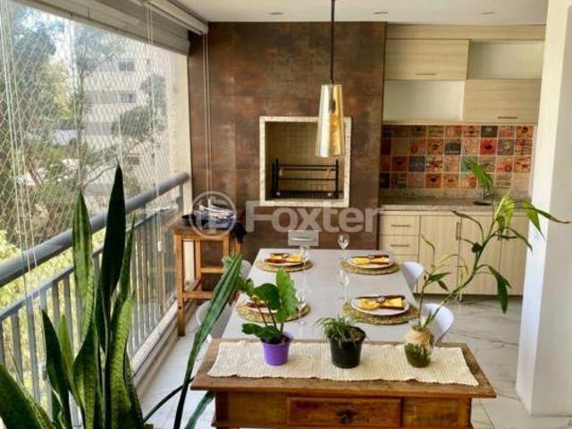 Apartamento, 3 dormitórios, 133 m², em Parque Reboucas