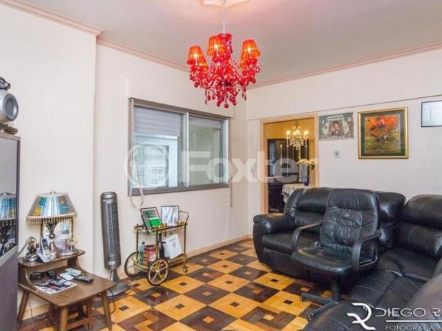 Apartamento, 3 dormitórios, 130.41 m², em Centro Histórico