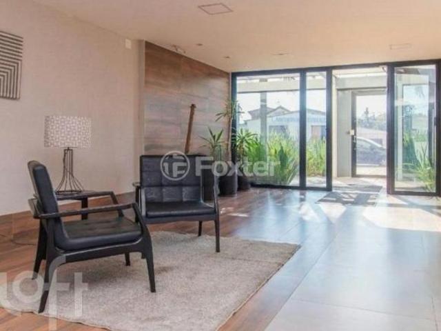 Apartamento, 3 dormitórios, 130.04 m², em Cristal