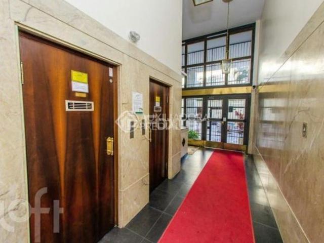 Apartamento, 3 dormitórios, 130 m², em Centro Histórico