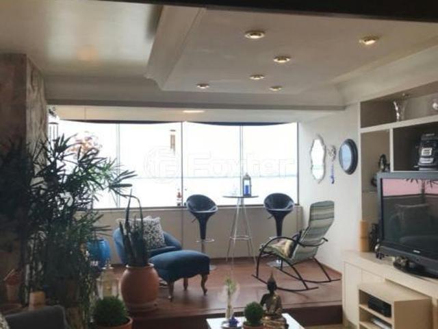 Apartamento, 3 dormitórios, 131.75 m², em Cristal