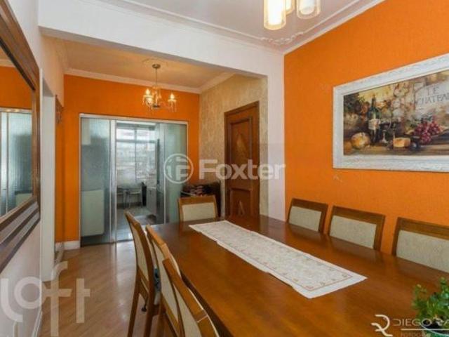 Apartamento, 3 dormitórios, 131 m², em Centro Histórico