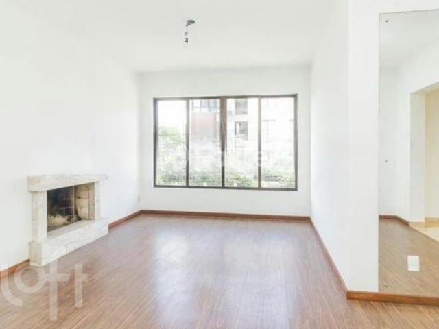Apartamento, 3 dormitórios, 131 m², em Jardim Lindóia