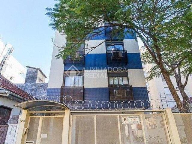 APARTAMENTO 3 DORMITÓRIOS