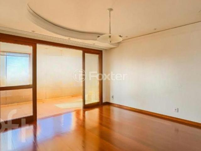 Apartamento, 3 dormitórios, 132.8 m², em Vila Ipiranga