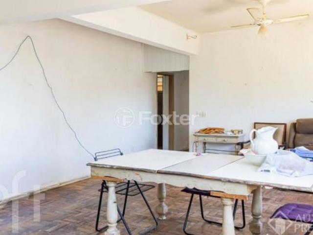 Apartamento, 3 dormitórios, 132.29 m², em Centro Histórico