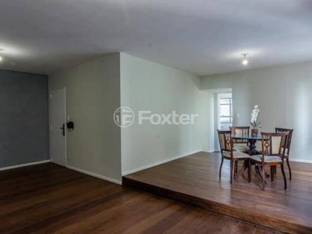 Apartamento, 3 dormitórios, 132 m², em Itaim Bibi