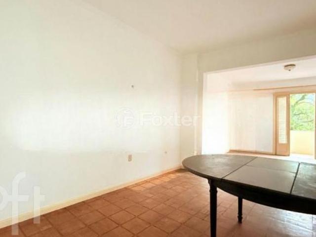Apartamento, 3 dormitórios, 135.75 m², em Centro Histórico