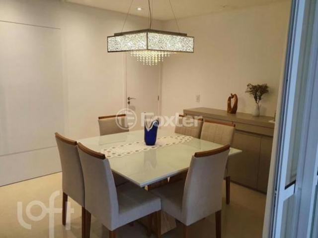Apartamento, 3 dormitórios, 135 m², em Parque São Jorge