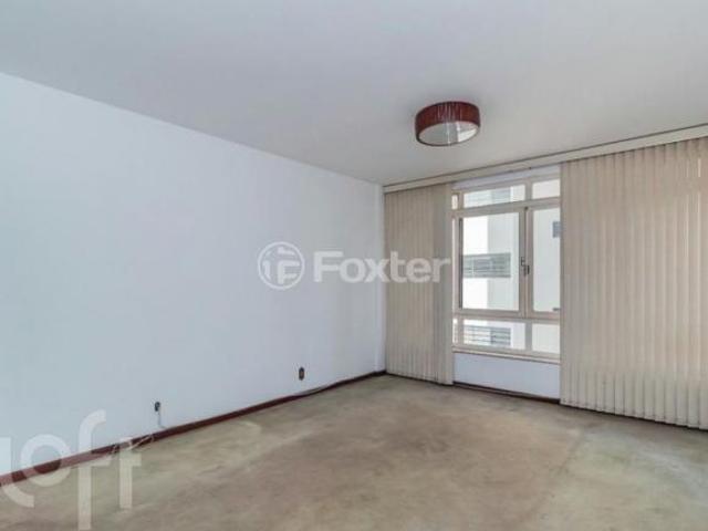 Apartamento, 3 dormitórios, 136 m², em Cambuci