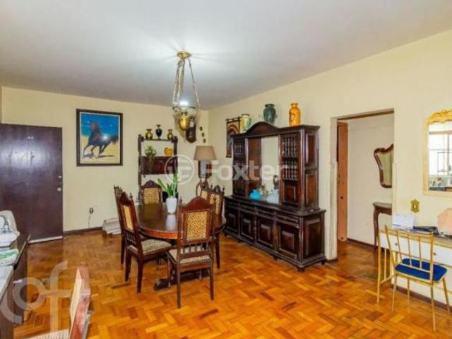 Apartamento, 3 dormitórios, 136 m², em Cambuci
