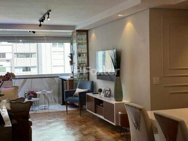 Apartamento, 3 dormitórios, 136 m², em Santana