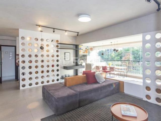 Apartamento, 3 dormitórios, 138 m², em Vila Andrade