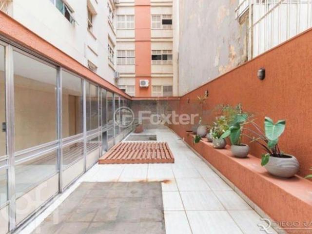 Apartamento, 3 dormitórios, 139 m², em Centro Histórico