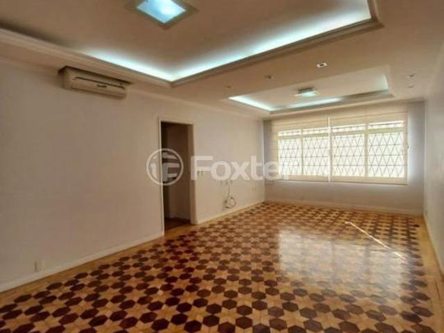 Apartamento, 3 dormitórios, 139 m², em Independência