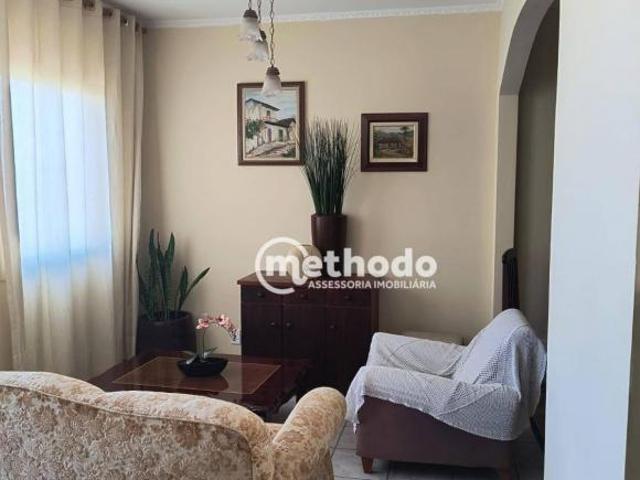 Apartamento 3 dormitórios, 1 banheiro, sala cozinha 1 vaga de garagem coberta