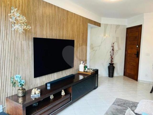 Apartamento 3 dormitórios, 1 suíte, 3 banheiros e 2 vagas em Santana