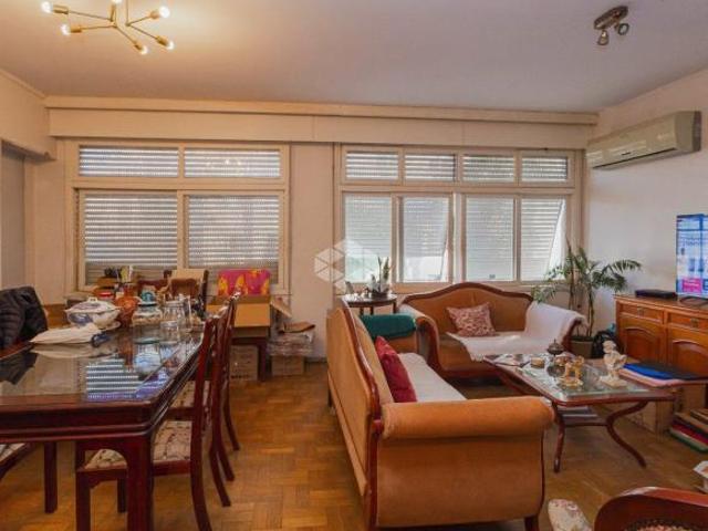 Apartamento 3 dormitórios 1 suíte 114m² 1 vaga no bairro Moinhos de Vento
