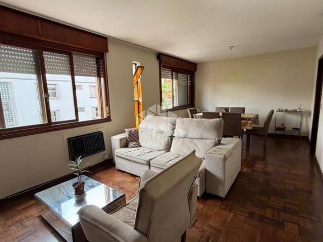 Apartamento 3 dormitórios 1 suíte 110m² 1 vaga no bairro Petrópolis