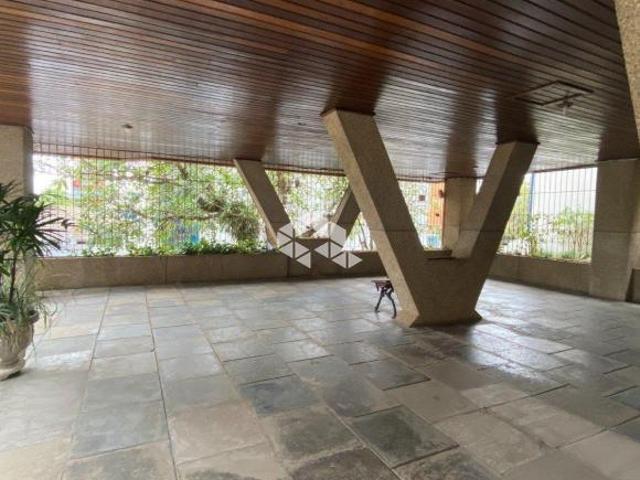 Apartamento 3 dormitórios 1 suíte 136m² 1 vaga no bairro Floresta