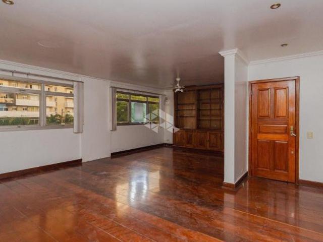 Apartamento 3 dormitórios 1 suíte 138m² 1 vaga no bairro Petrópolis