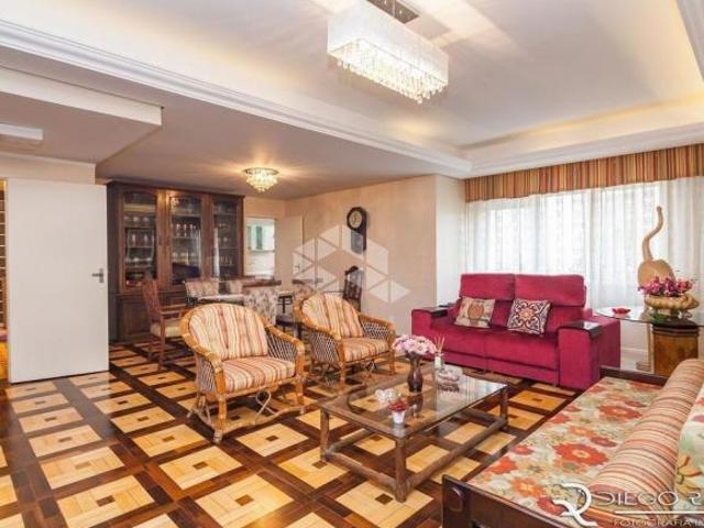 Apartamento 3 dormitórios 1 suíte 208m² 1 vaga no bairro Independência